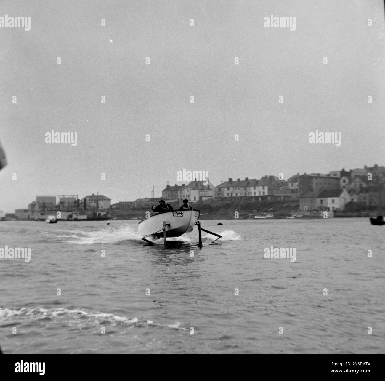 HYDROFOLI SKIM BOAT ENGEENEERED BY STUDENTS IN PLYMOUTH / ; 21 JUNE ...
