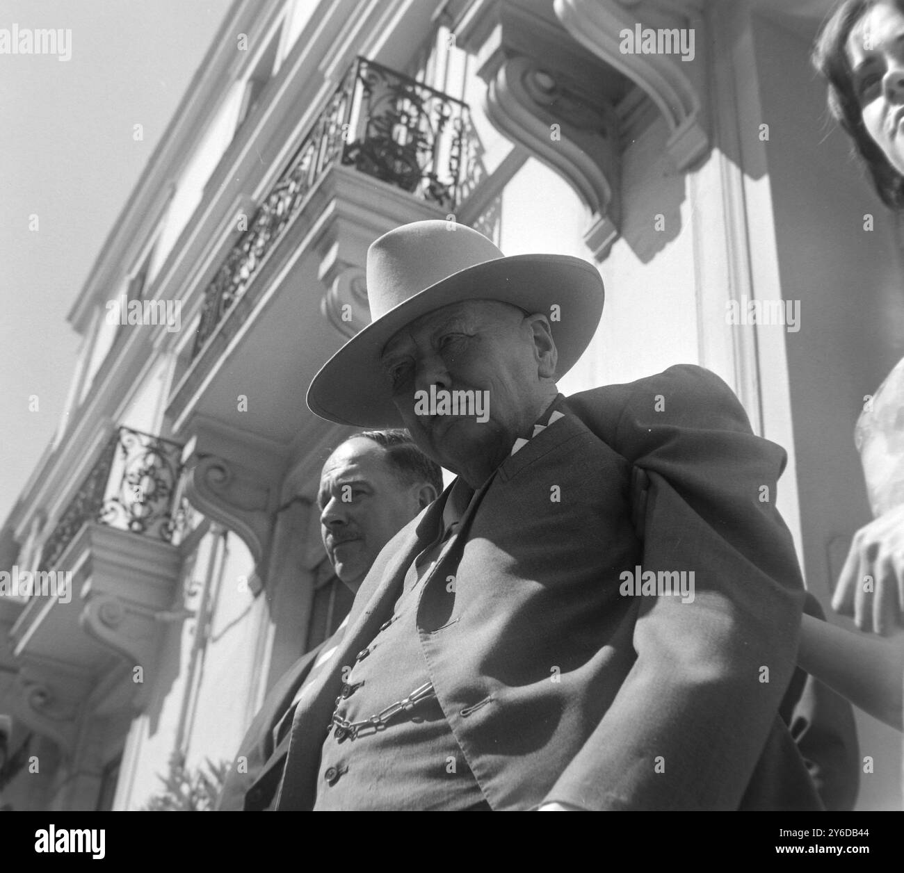 SIR WINSTON CHURCHILL IN MONACO ; 19 JUNE 1963 Stock Photo - Alamy