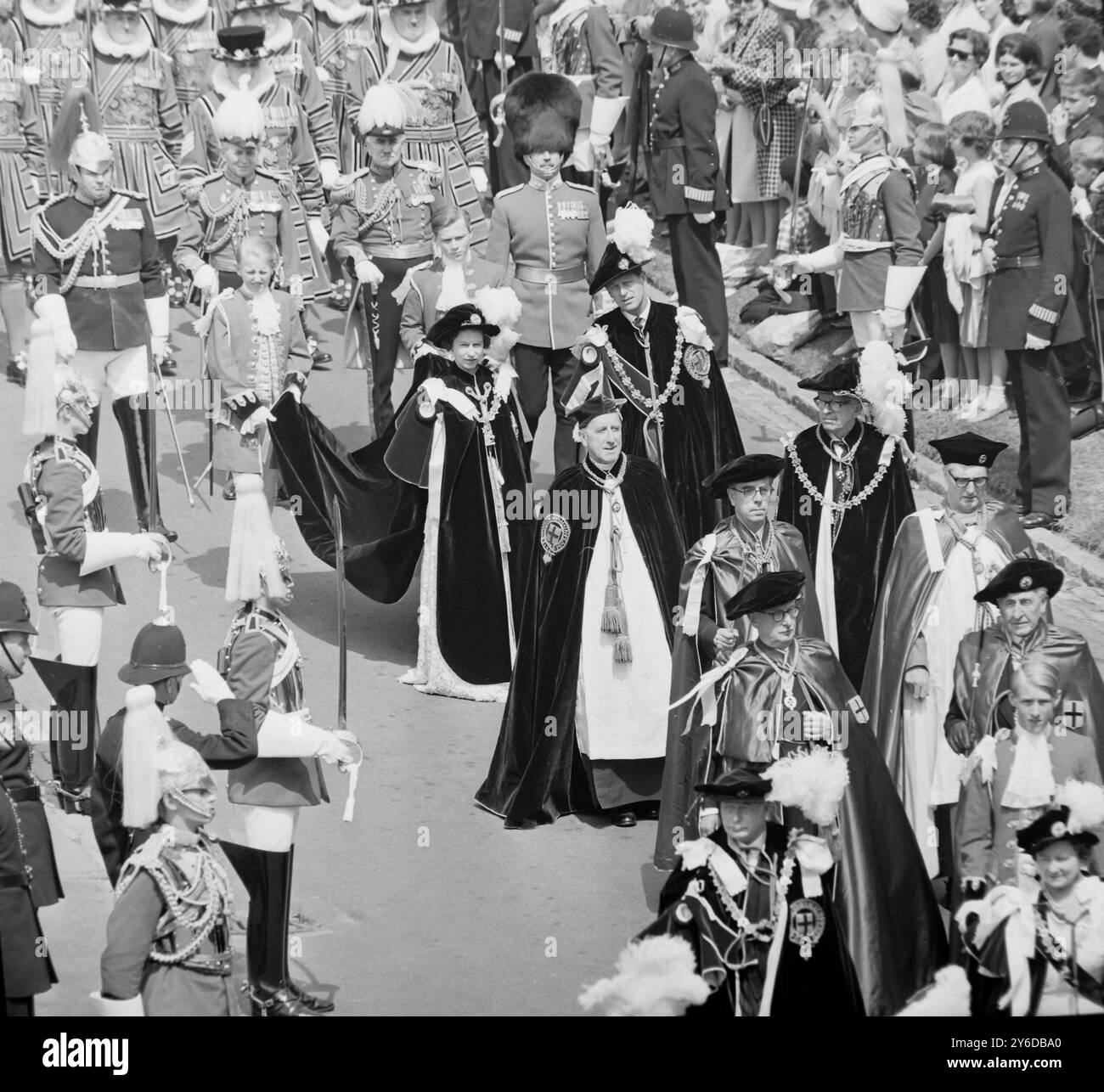 Her majesty queen elizabeth ii 1960 hi-res stock photography and images ...