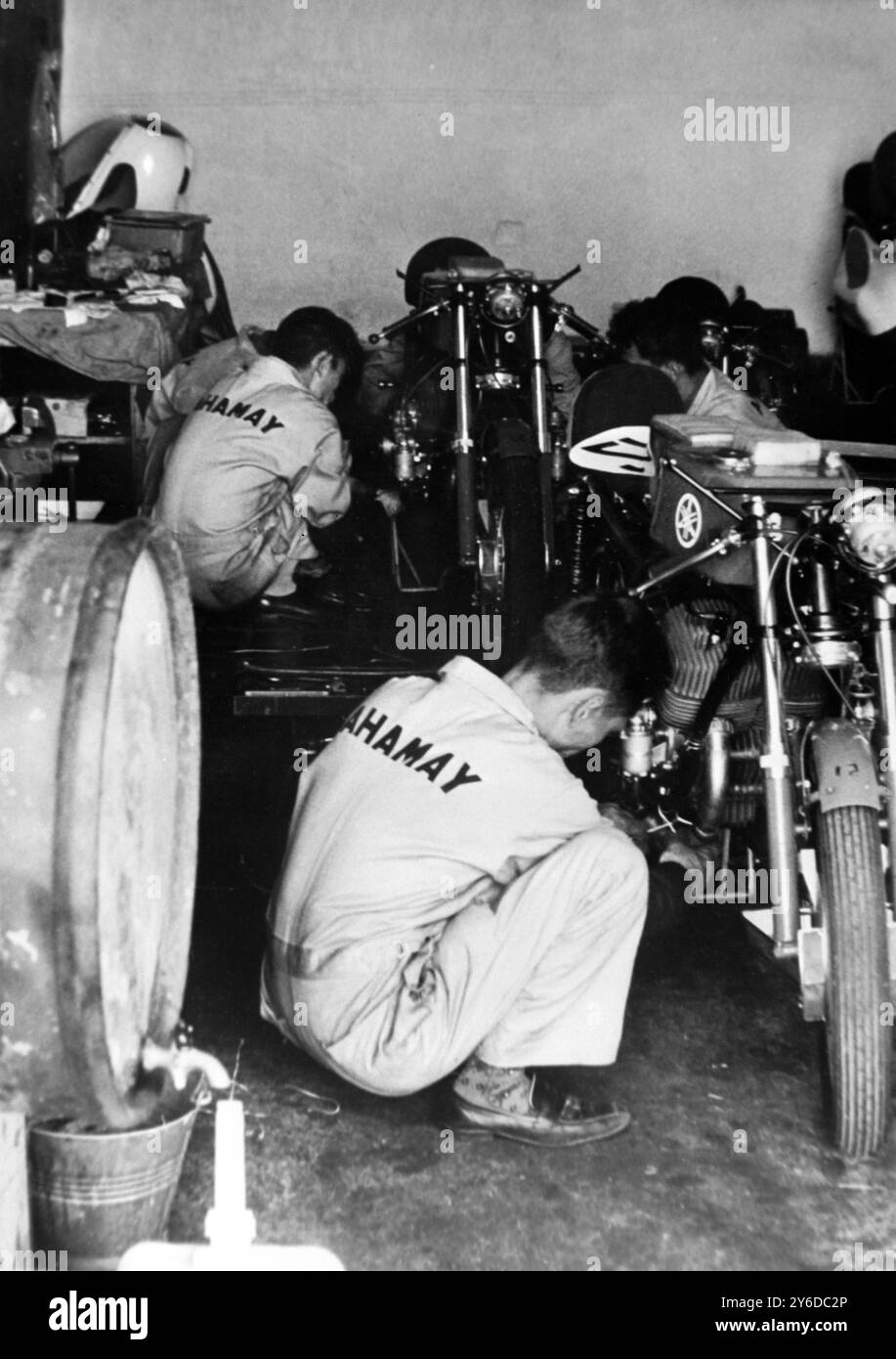 MOTOR CYCLING ISLE OF MAN TT YAMAHA BIKES PREPARED FOR RACE ; 11 JUNE ...