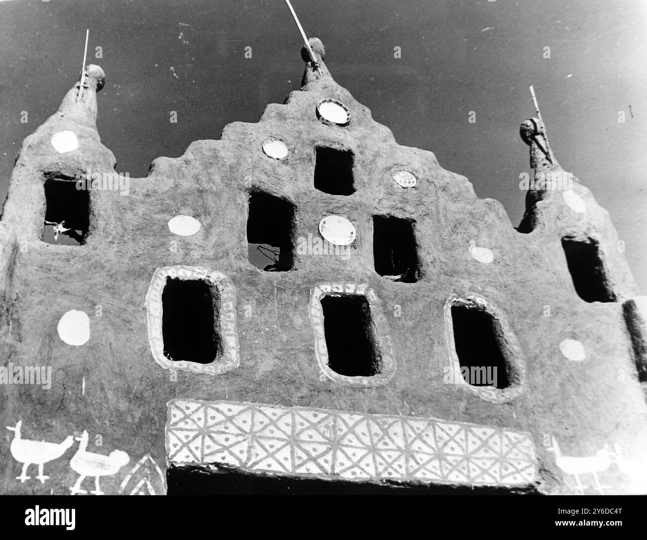 TRADITIONAL NUBIA - NATIVE NUBIAN HOME DYING NATION DUE TO ASWAN DAM IN ...