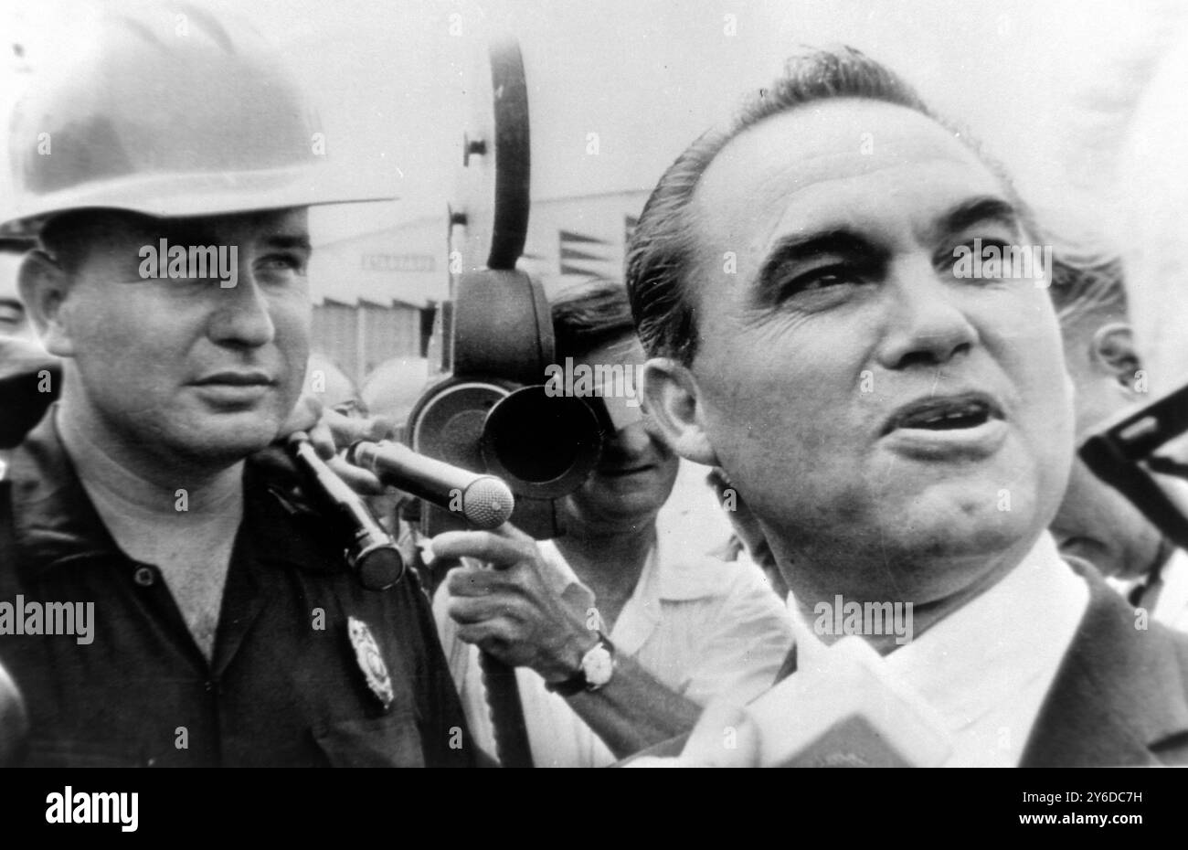 George wallace 1963 hi-res stock photography and images - Alamy