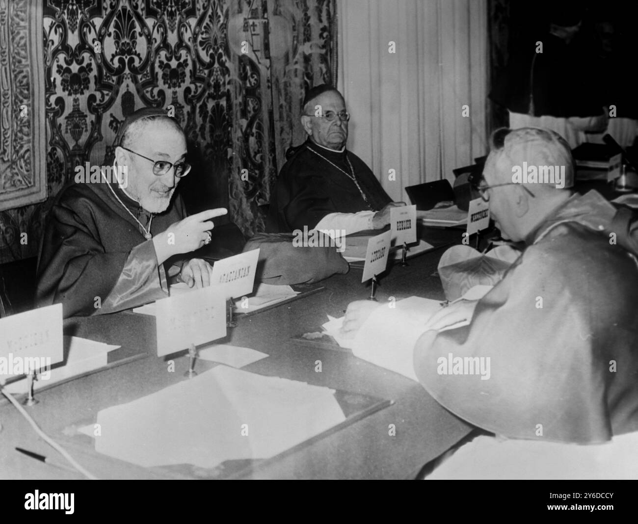 CARDINALS MEET IN VATICAN CITY - GREGORY PETER XV AGAGIANIAN, GIACCOMO ...
