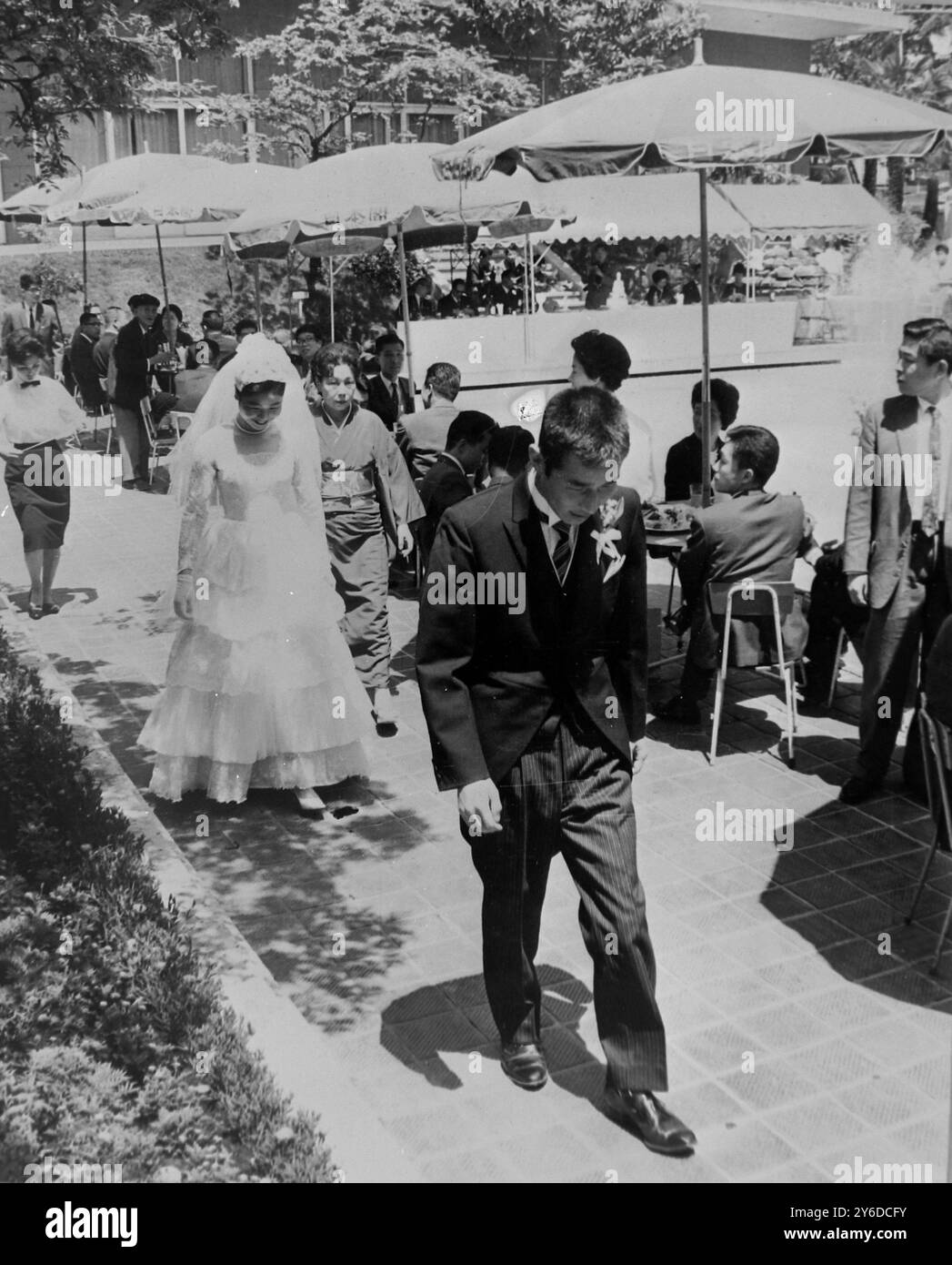MIZUHO ATARASHI WEDS TOSHIHIRO TAGUCHI IN TOKYO, JAPAN / ; 6 JUNE 1963 ...