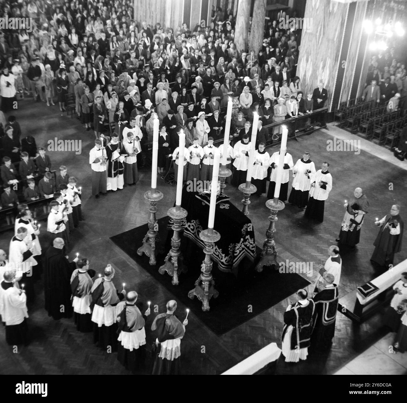 DEATH OF POPE JOHN XXIII - SPECIAL MASS AT WESTMINSTER CATHEDRAL IN ...