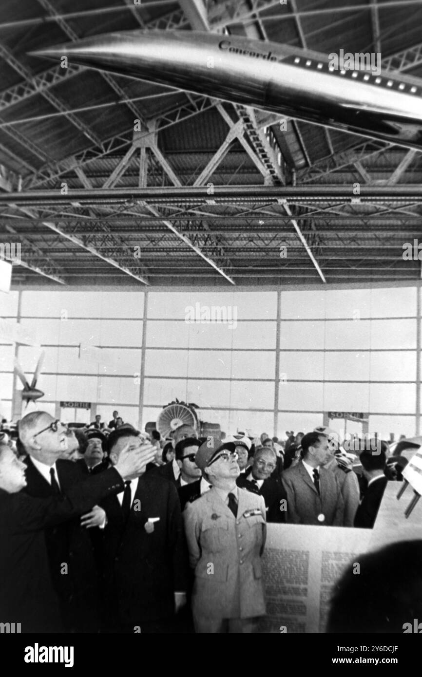 FRENCH PRESIDENT CHARLES DE GAULLE VIEWING MODEL OF CONCORDE IN PARIS ...