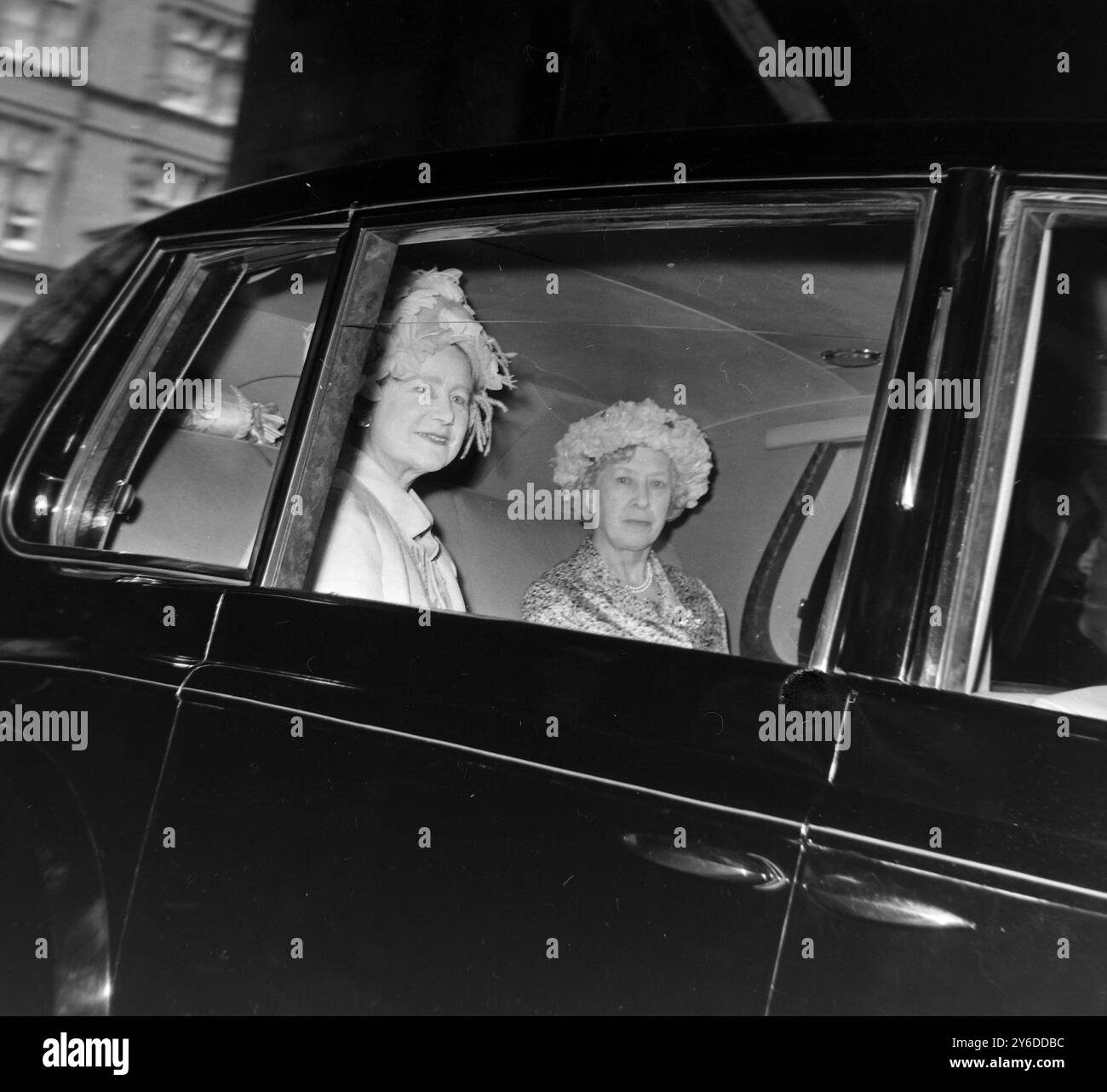 QUEEN MOTHER WITH PRINCESS ROYAL IN A CAR IN LONDON ; 31 MAY 1963 Stock ...