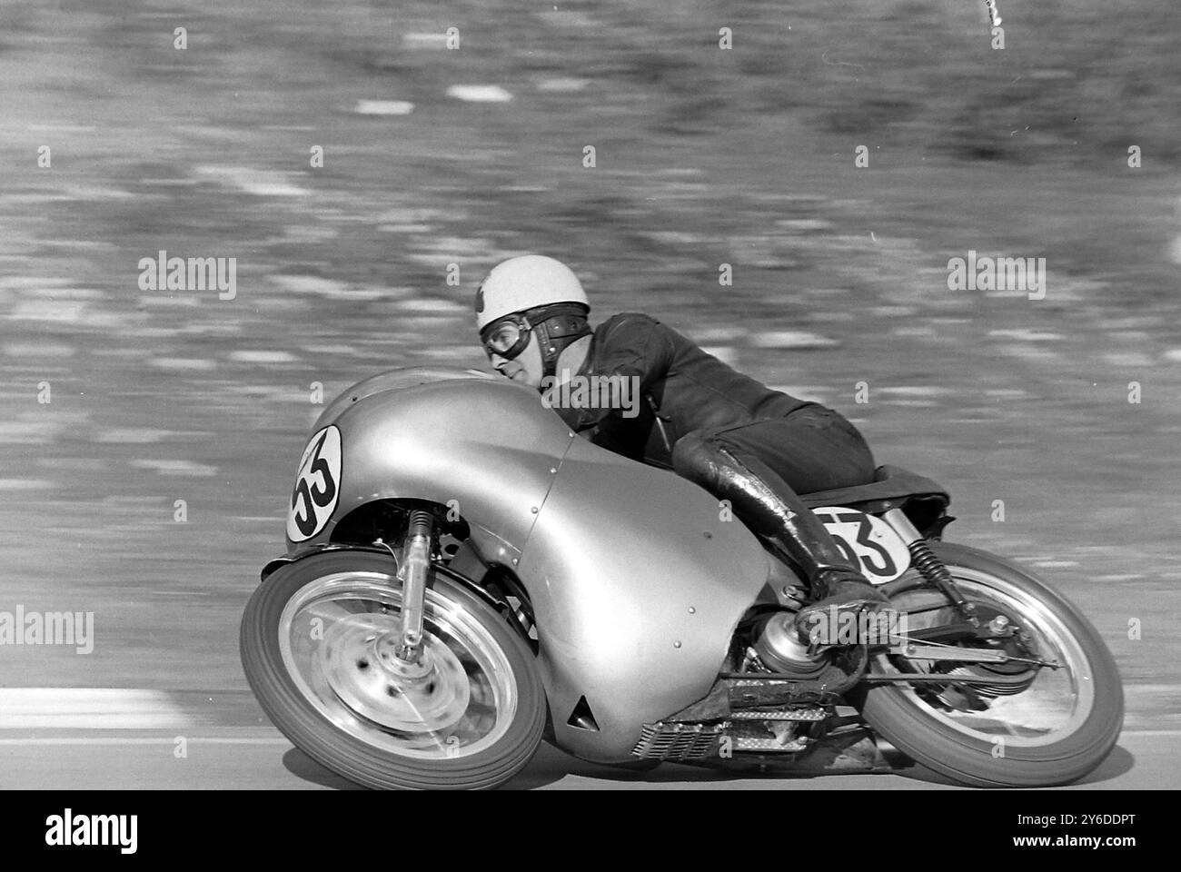 MOTOR RACING JOE DUNPHY AT BRANDS HATCH IN KENT / ; 29 MAY 1963 Stock ...
