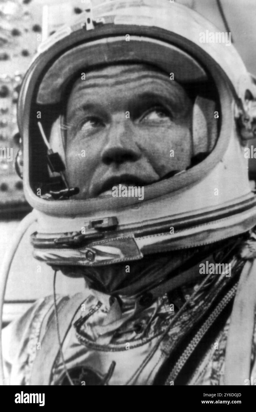 SPACE TRAVEL GORDON COOPER IN SPACECRAFT ; 14 MAY 1963 Stock Photo - Alamy