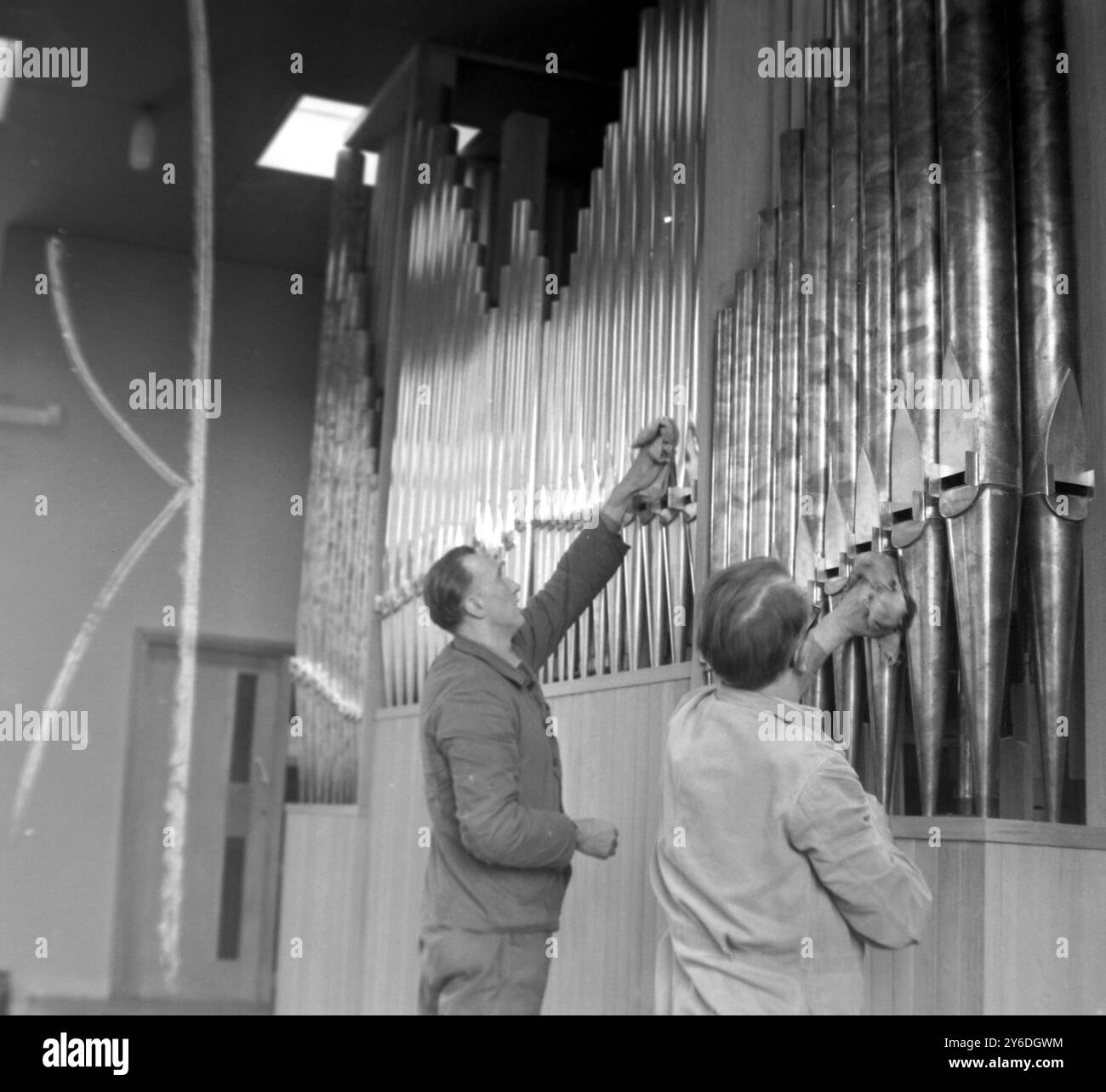 Bach organ Black and White Stock Photos & Images - Alamy