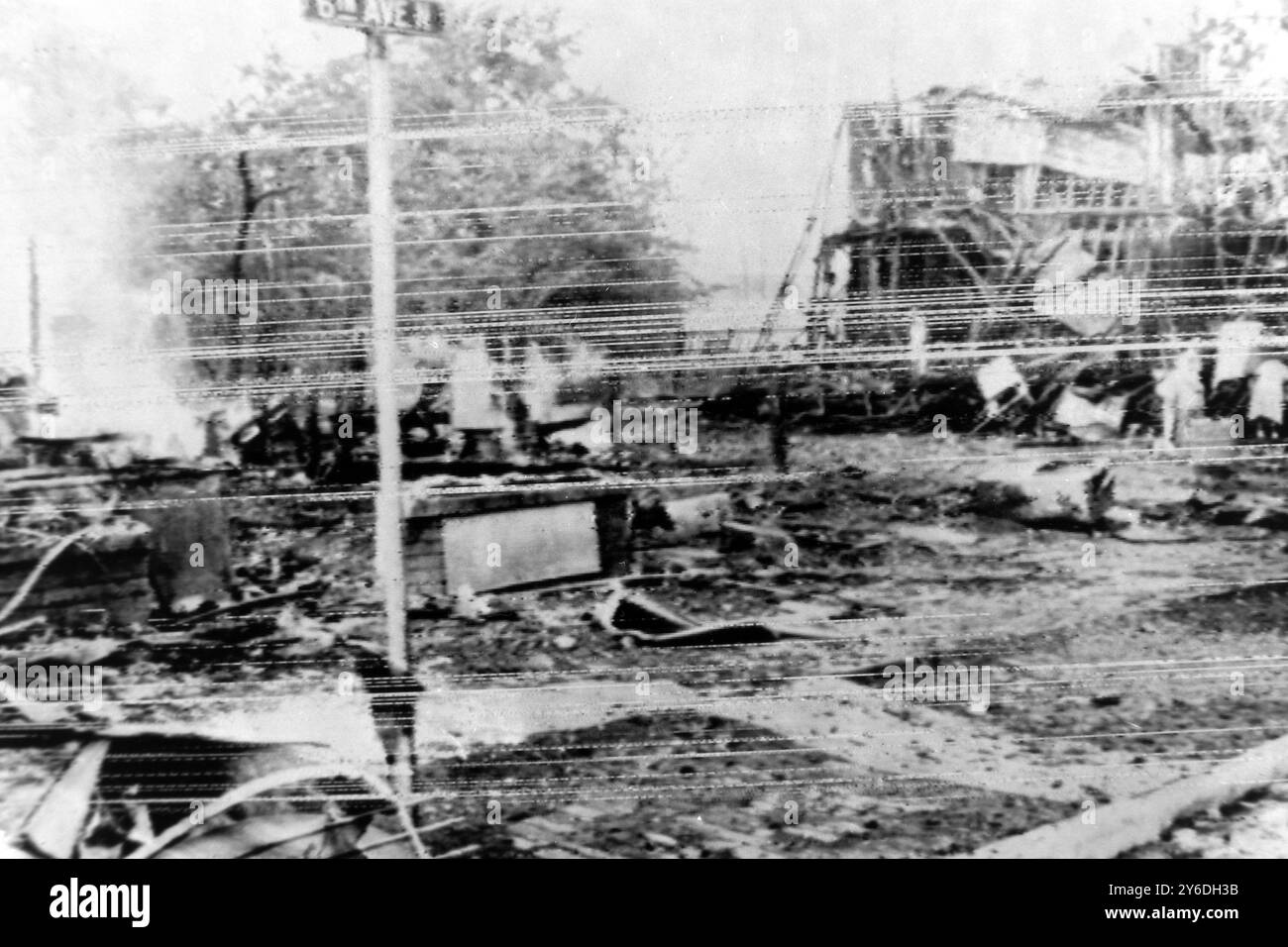RACIAL SEGREGATION STREET OF RIOTING BIRMINGHAM IN ALABAMA ; 13 MAY ...