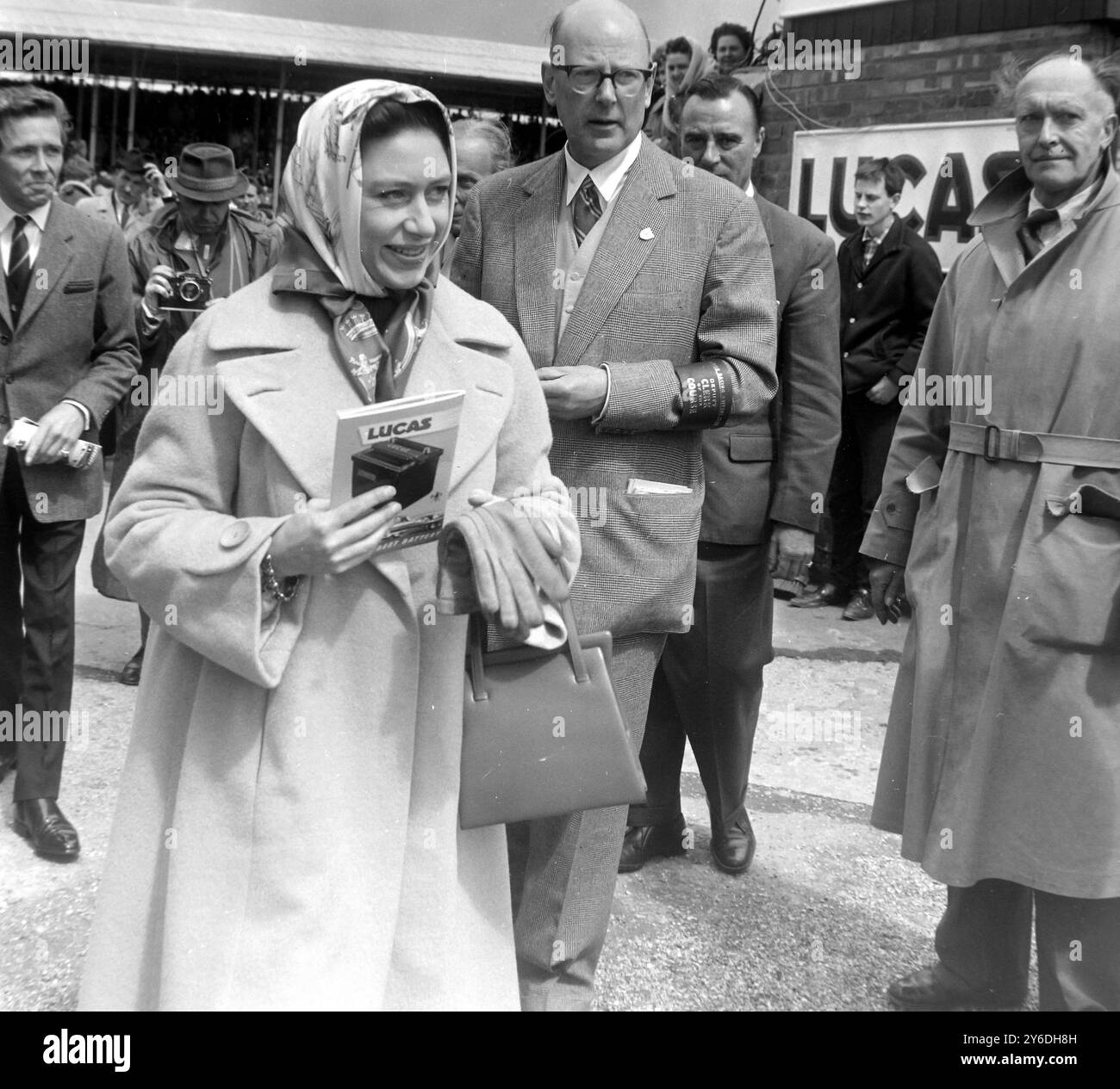 PRINCESS MARGARET ROSE WATCHING RACING AT SILVERSTON ; 11 MAY 1963 ...