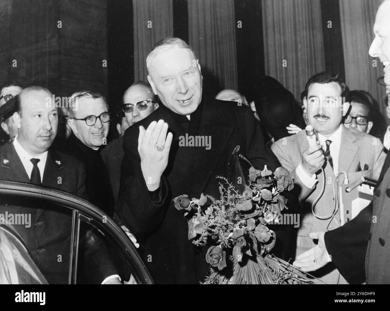 POLISH CARDINAL STEFAN WYSZYNSKI IN ROME ; 9 MAY 1963 Stock Photo - Alamy