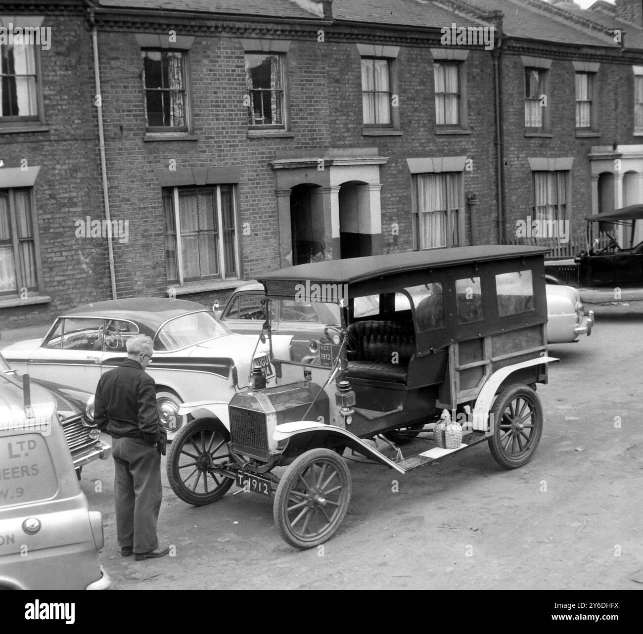 1912 ford model t hi-res stock photography and images - Alamy