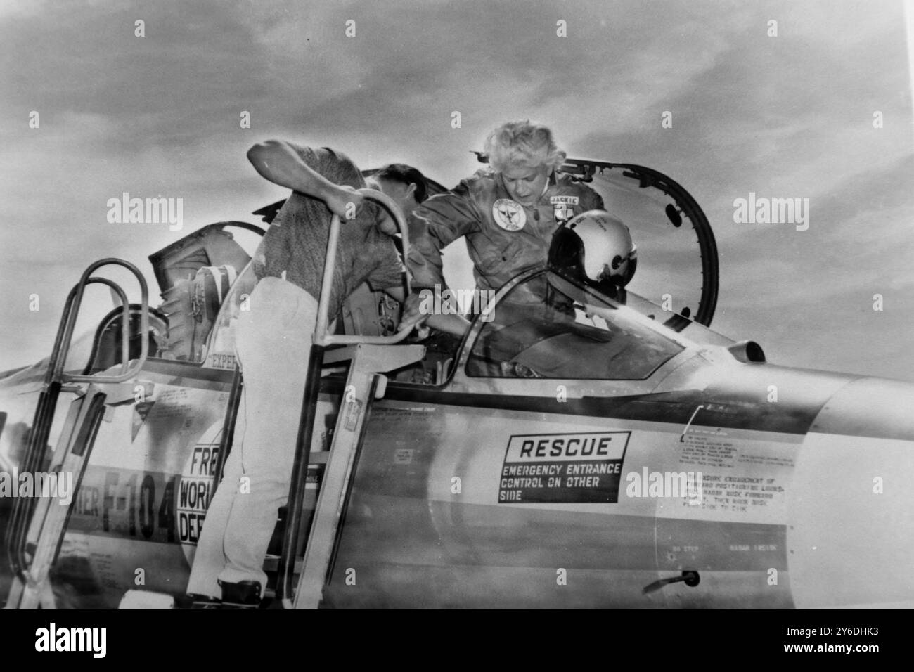 AVIATION JACQUELINE COCHRAN FEMALE PILOT HONOURED IN USA ; 8 MAY 1963 ...