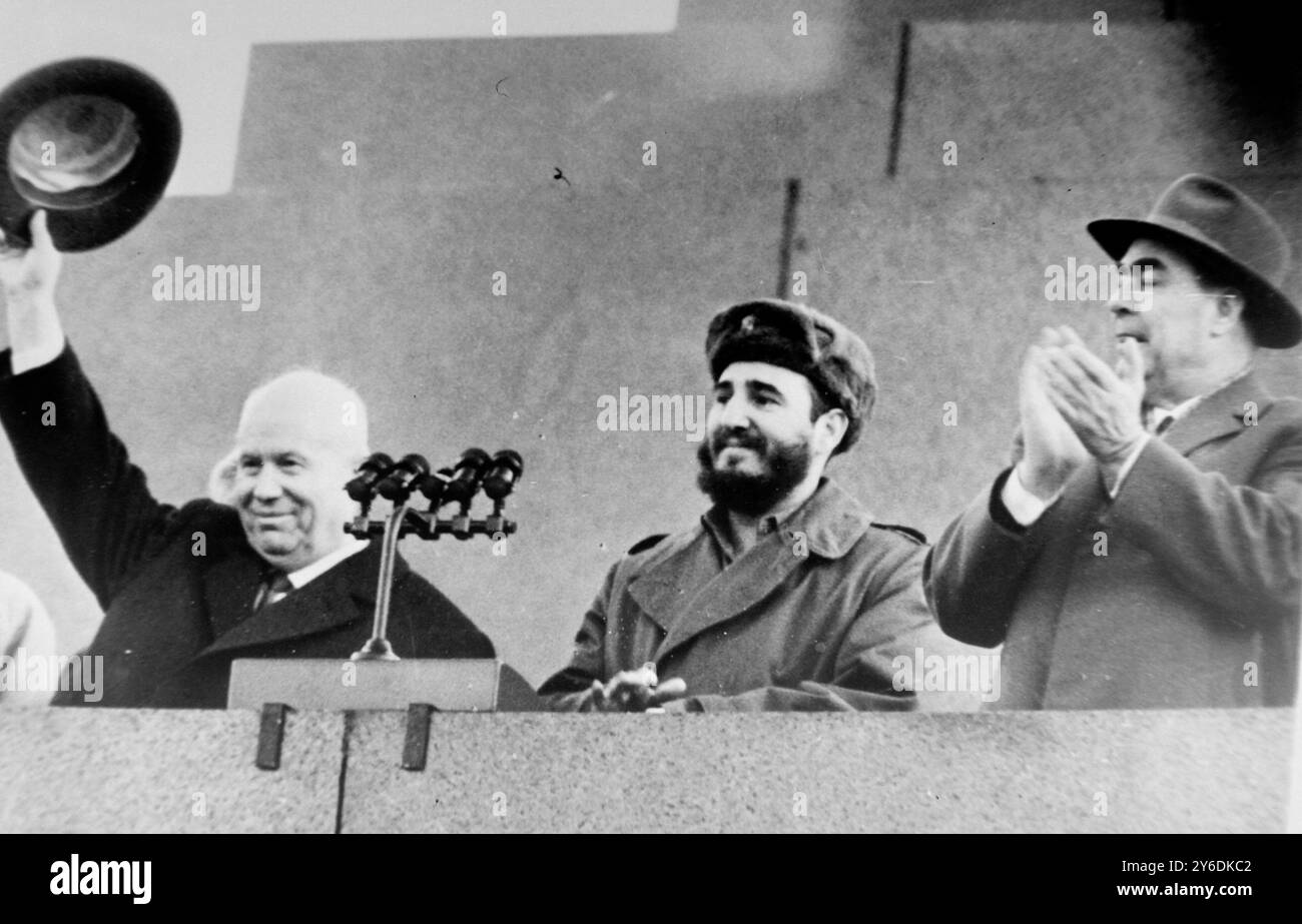 Leonid brezhnev and fidel castro hi-res stock photography and images ...