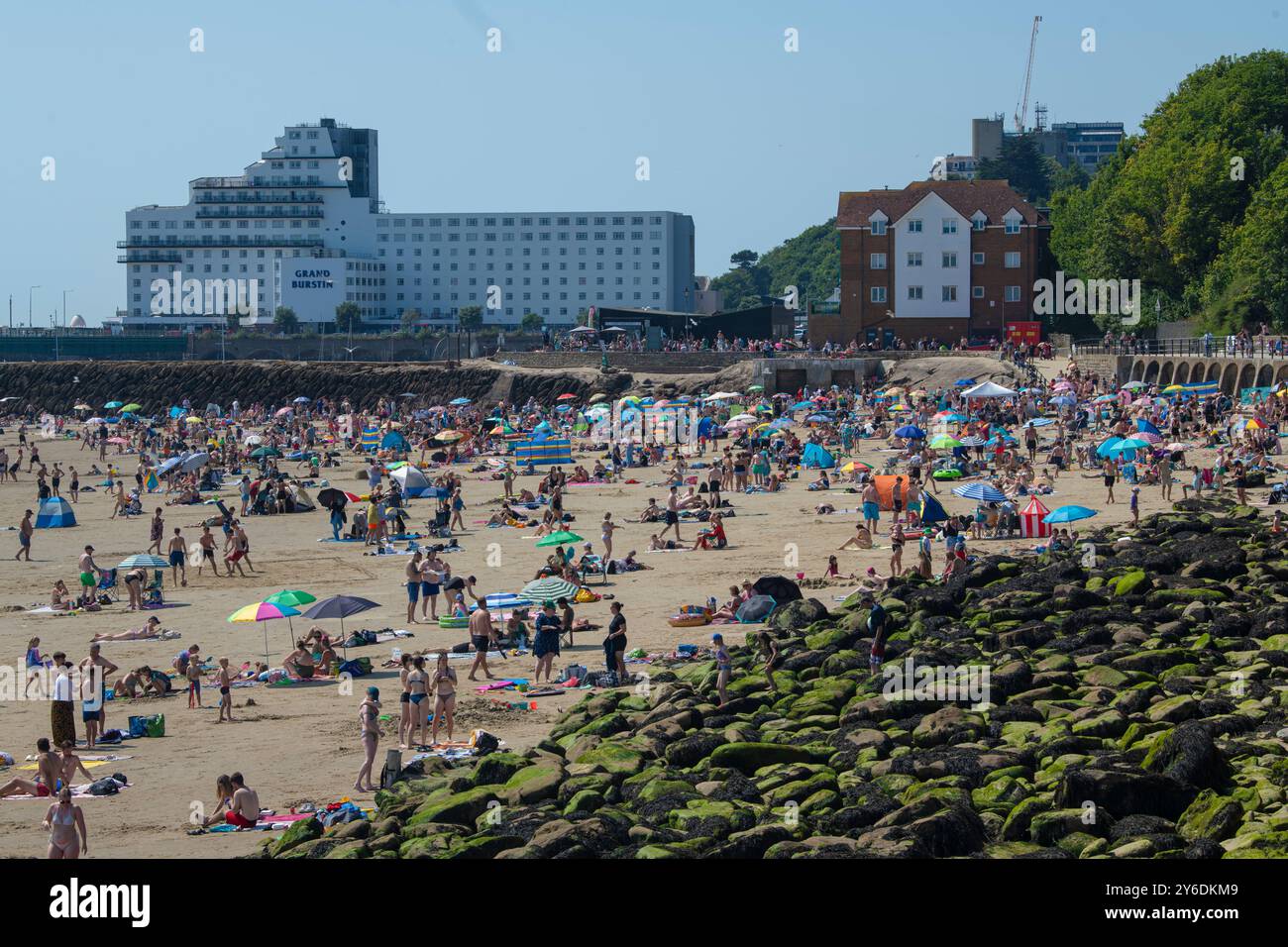 Folkestone Seafront & Harbour Stock Photo - Alamy