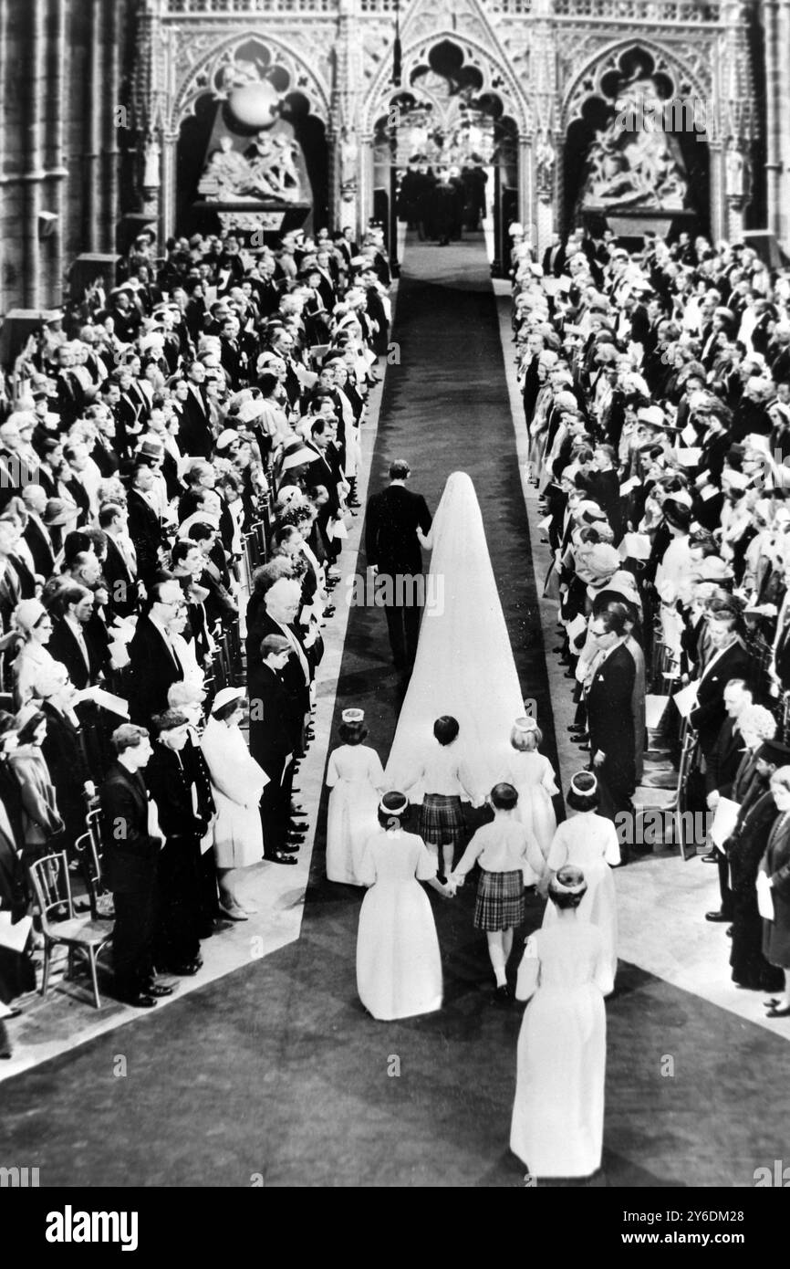 PRINCESS ALEXANDRA AND ANGUS OGILVY WEDDING AT WESTMISTER ABBEY IN ...
