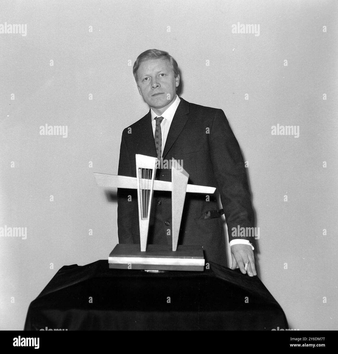 Sean kenny hi-res stock photography and images - Alamy