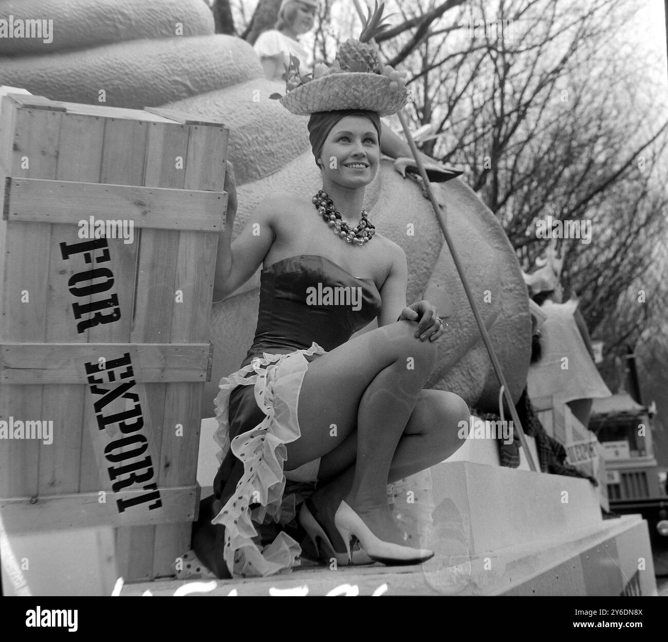 EASTER BARBARA SMITH ON LEBLONDON ELECTRICITY BOARD FLOAT IN LONDON ...