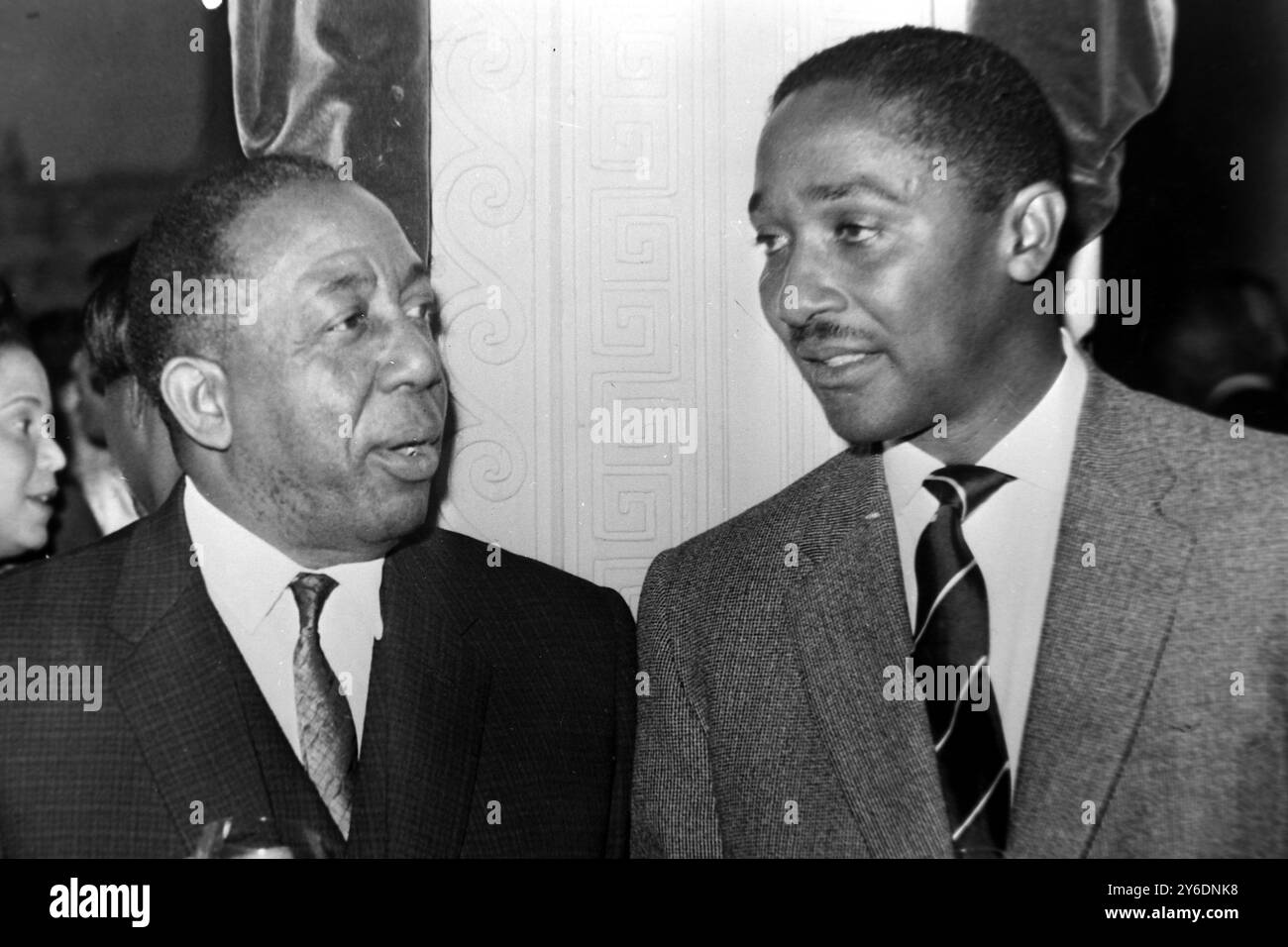 Frank worrell 1963 hi-res stock photography and images - Alamy