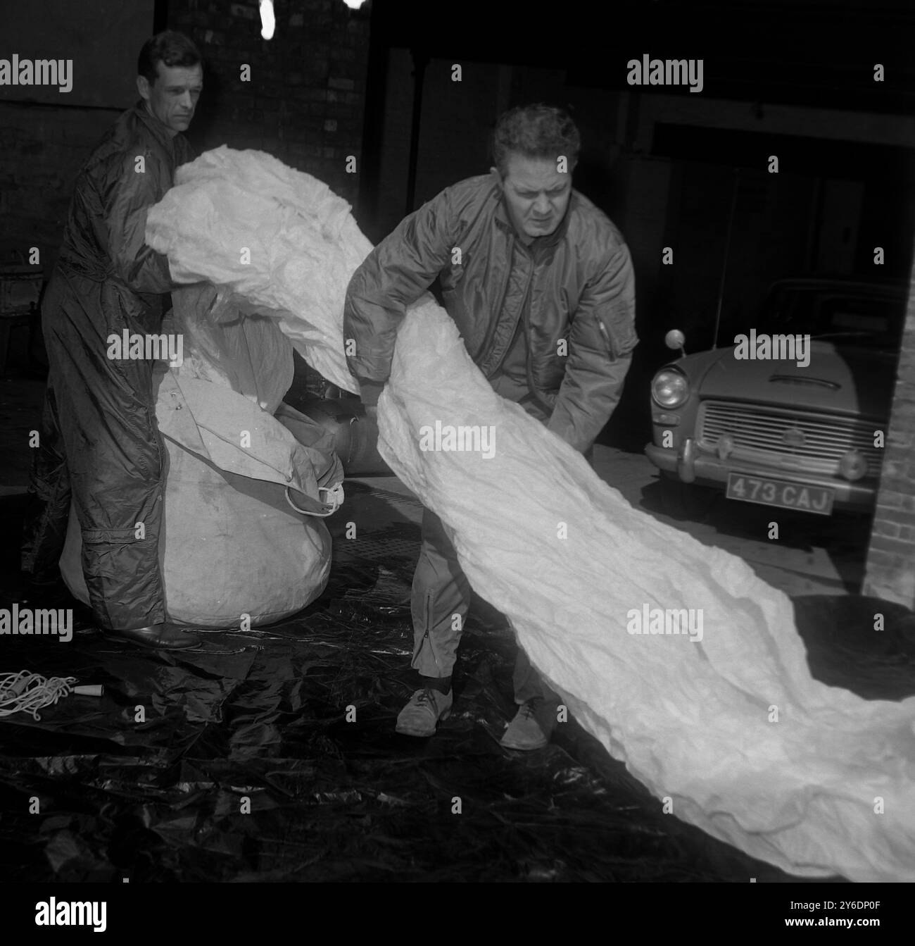 5 balloon Black and White Stock Photos & Images - Alamy