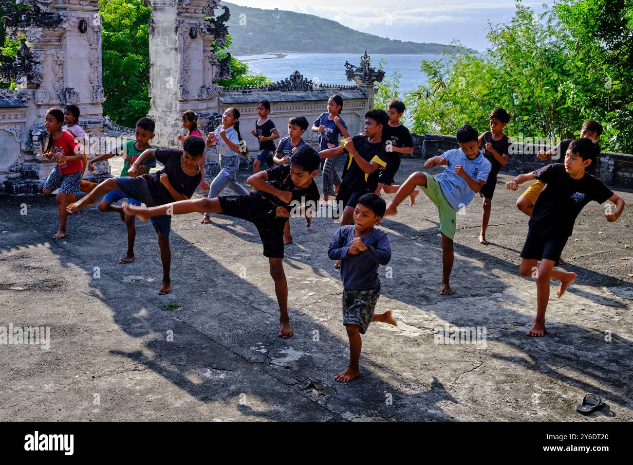 Indonesia, Bali, Nusa Penida, karate training in the Segara Yeh Ulakan ...