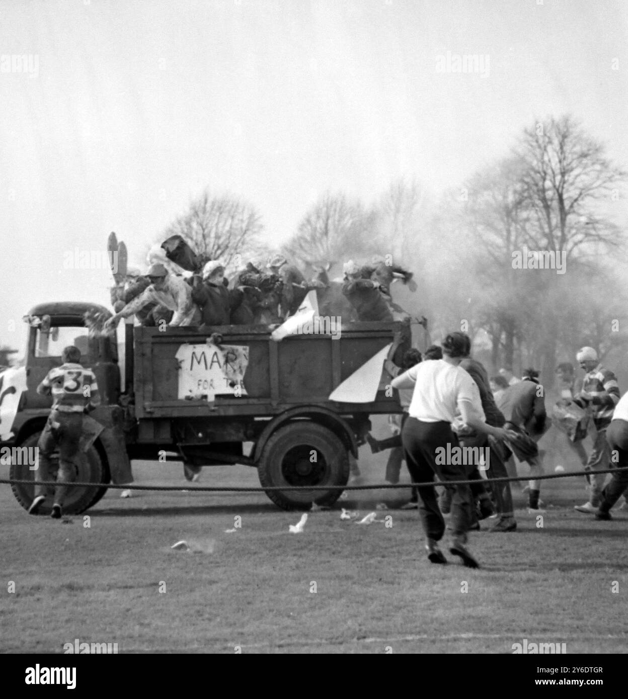 MEDICAL STUDENTS BATTLE IN RICHMOND / ; 14 MARCH 1963 Stock Photo - Alamy