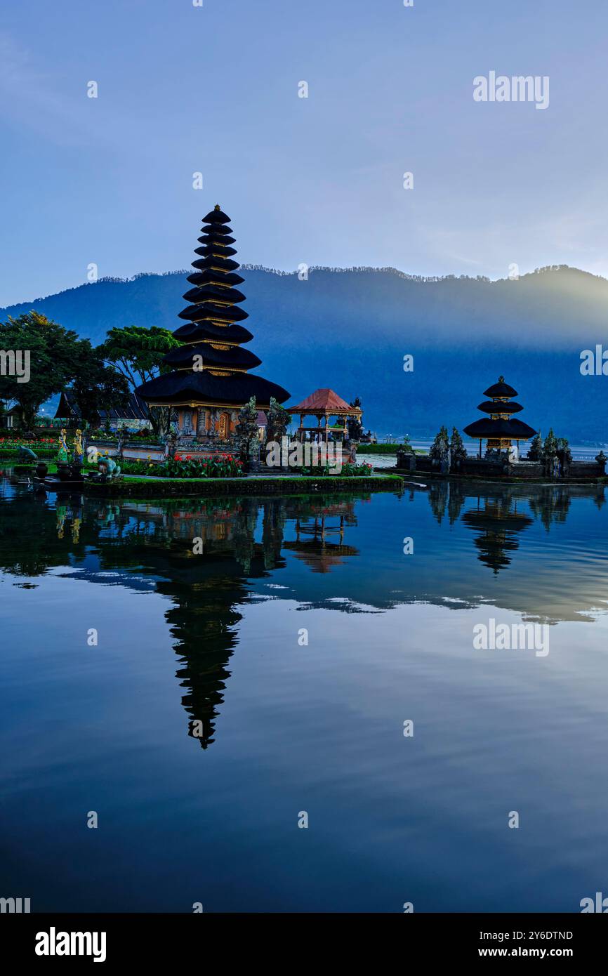 Indonesia, Bali, Bedugul, Ulun Danu temple on Lake Bratan Stock Photo ...