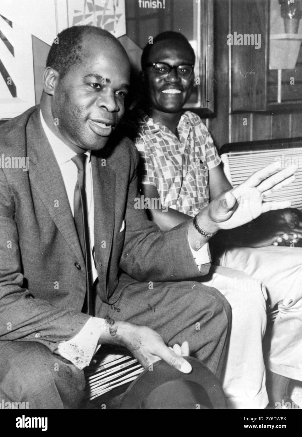 MOZAMBIQUE LEADER EDUARDO MONDLANE WITH PRESS IJN DAR ES SALAAM / ; 11 ...
