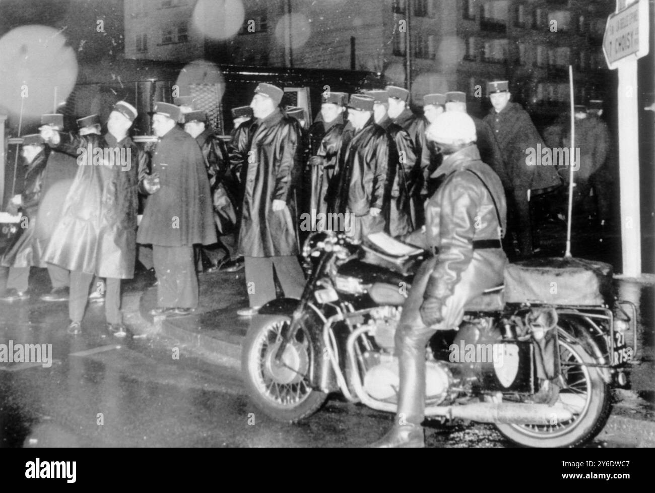 EXECUTIONS BASTIEN THIRY LT COLONEL JEAN MARIE FIRING SQUAD PARIS ...