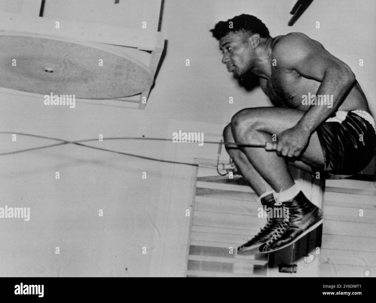 Floyd patterson 1960 hi-res stock photography and images - Alamy