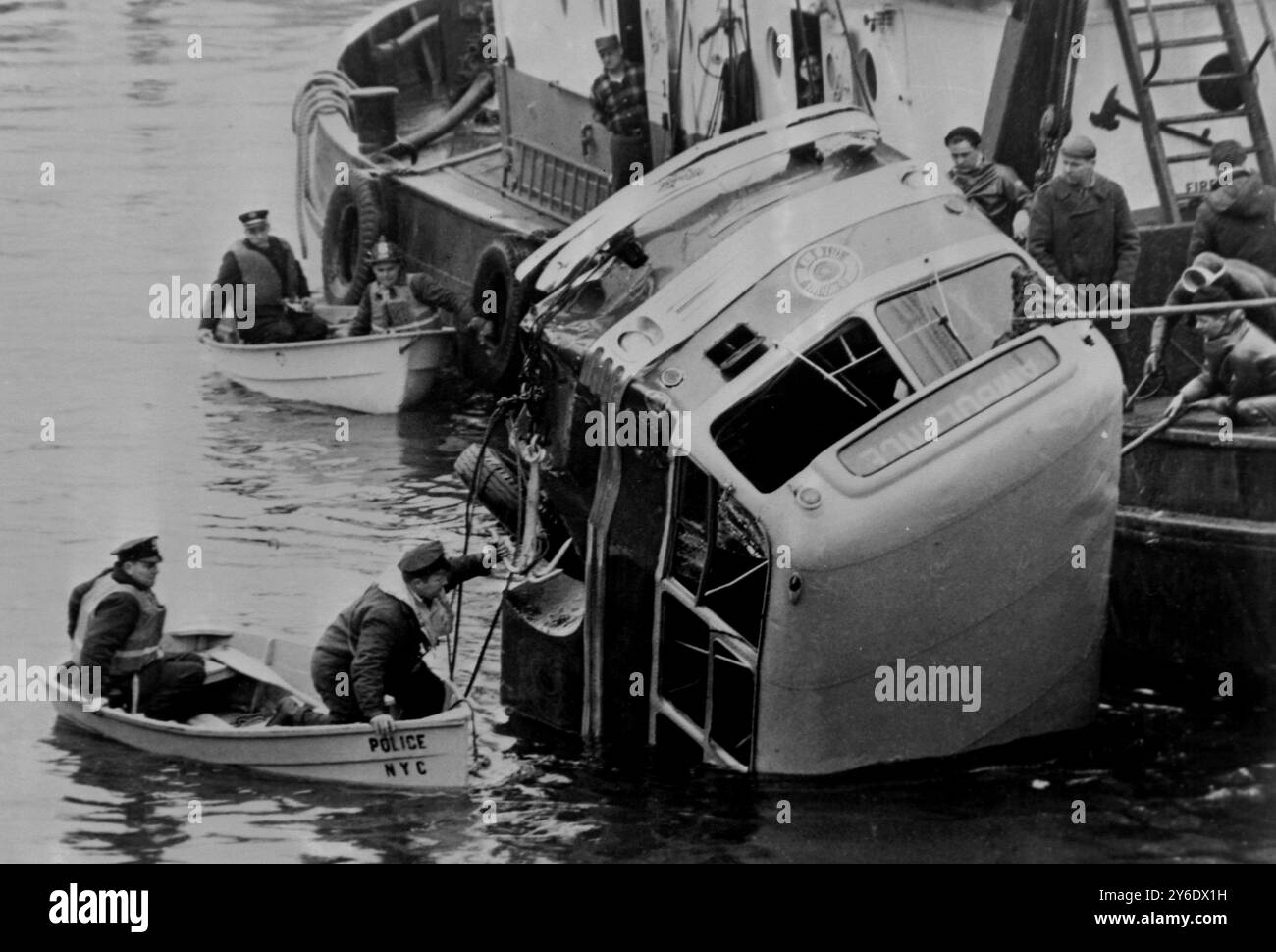 Bus crash river hi-res stock photography and images - Alamy