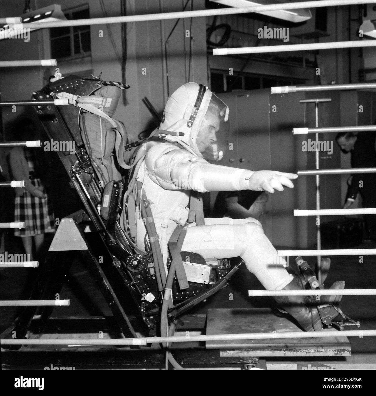 AVIATION SIMPSON RAF PRESSURE SUIT ; 27 FEBRUARY 1963 Stock Photo - Alamy