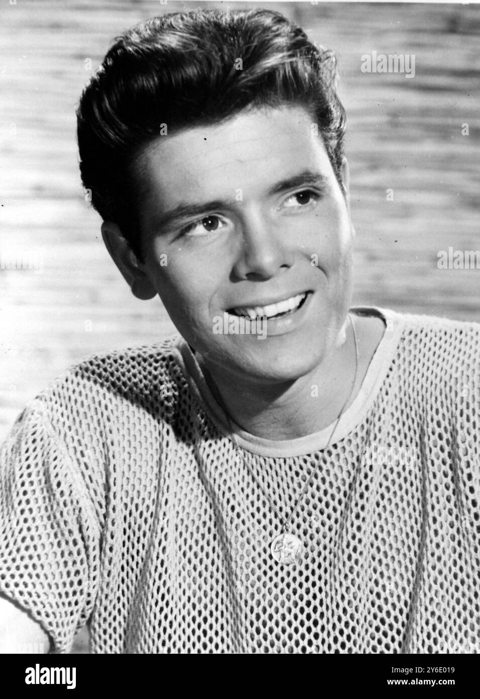 Singer cliff richard hi-res stock photography and images - Alamy