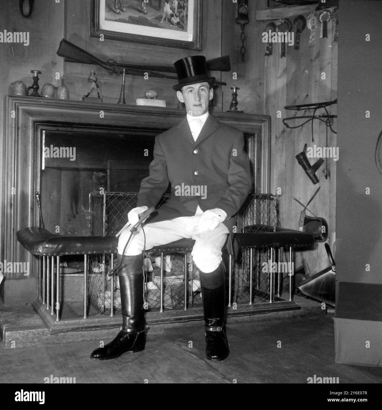 Monochrome fashion mens Black and White Stock Photos & Images - Alamy