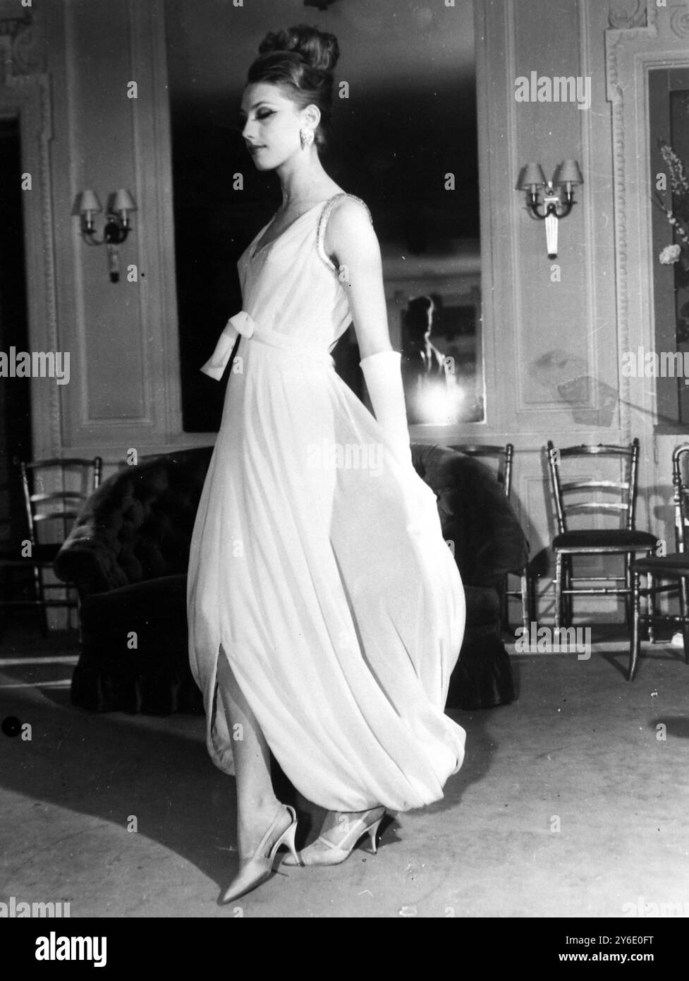 Fashion jean hi-res stock photography and images - Alamy