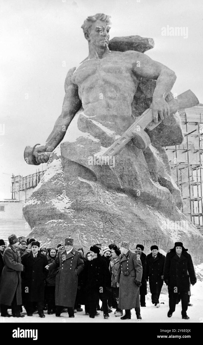 War volgograd volgograd world Black and White Stock Photos & Images - Alamy