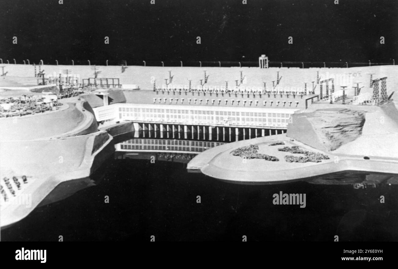 Old aswan dam Black and White Stock Photos & Images - Alamy