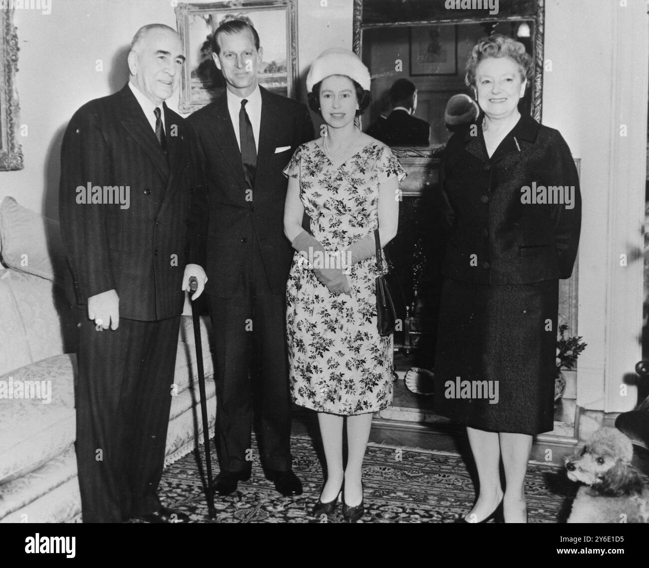 ERIC HARRISON WITH QUEEN ELIZABETH II AND PRINCE PHILIP IN LONDON ...