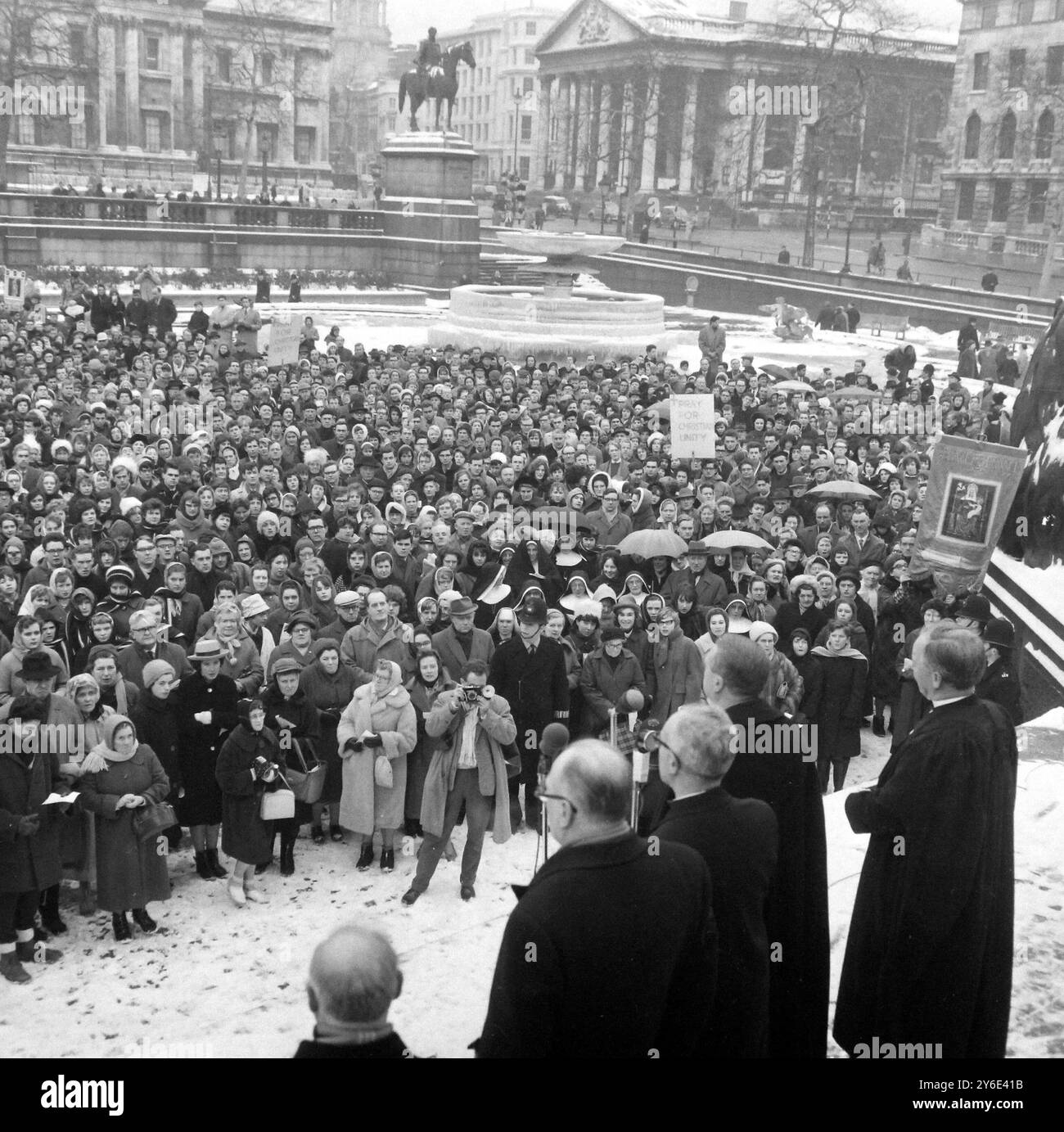 RELIGION - CHRISTIAN UNITY - ALL NIGHT VIRGIL AT TRAFALGAR SQUARE IN ...