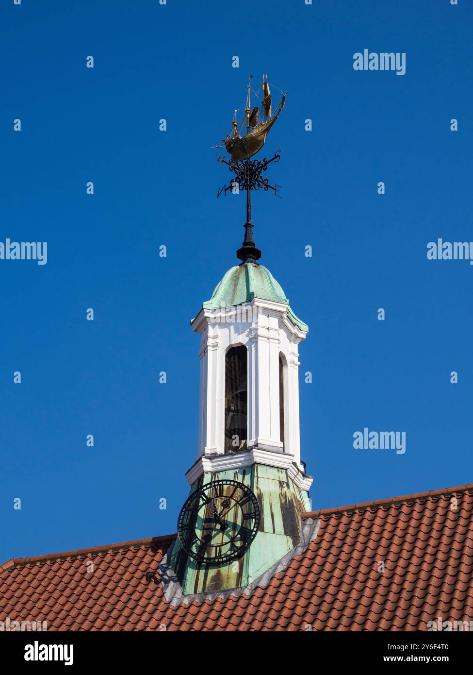 Town Hall Buildings Farnham, The Town Hall Exchange Building, Farnham ...
