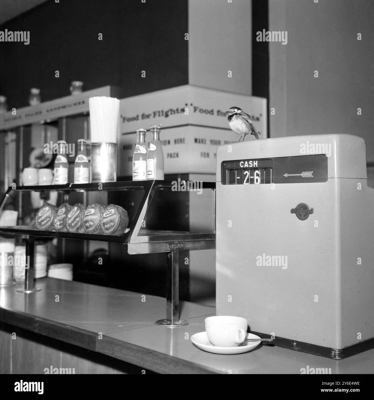 1960s cash register hi-res stock photography and images - Alamy