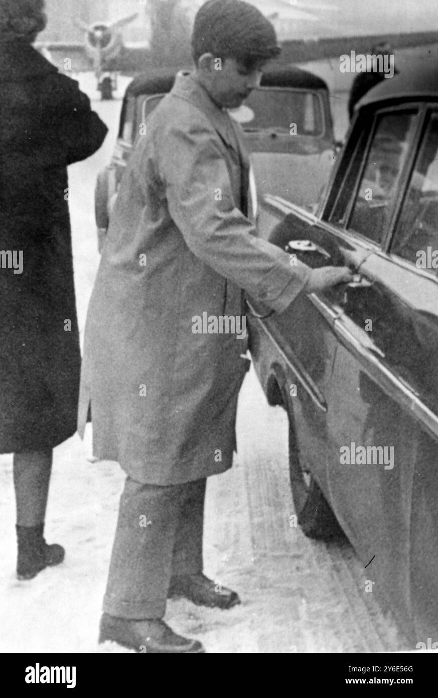 PRINCE CHARLES IN CAR NEAR AIRCRAFT IN MUNICH ; 9 JANUARY 1963 Stock ...