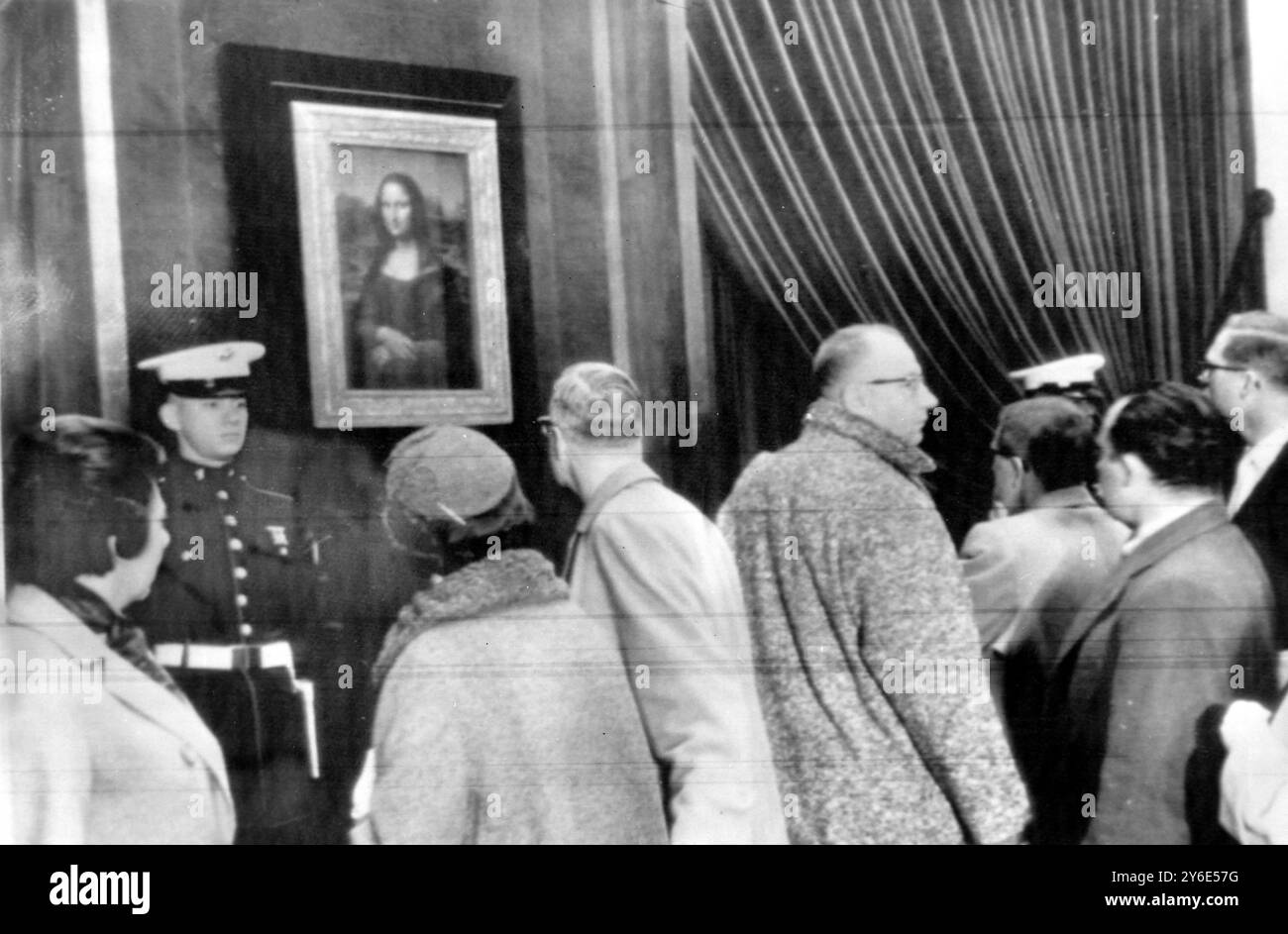 EXHIBITIONS MONA LISA IN WASHINGTON ; 9 JANUARY 1963 Stock Photo - Alamy