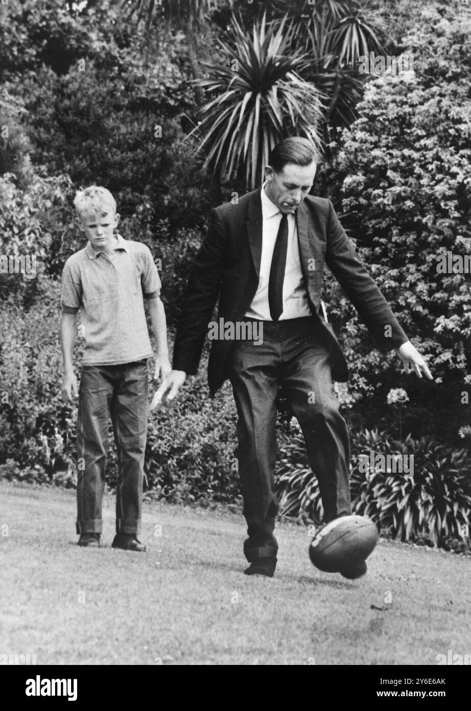 David sheppard hi-res stock photography and images - Alamy