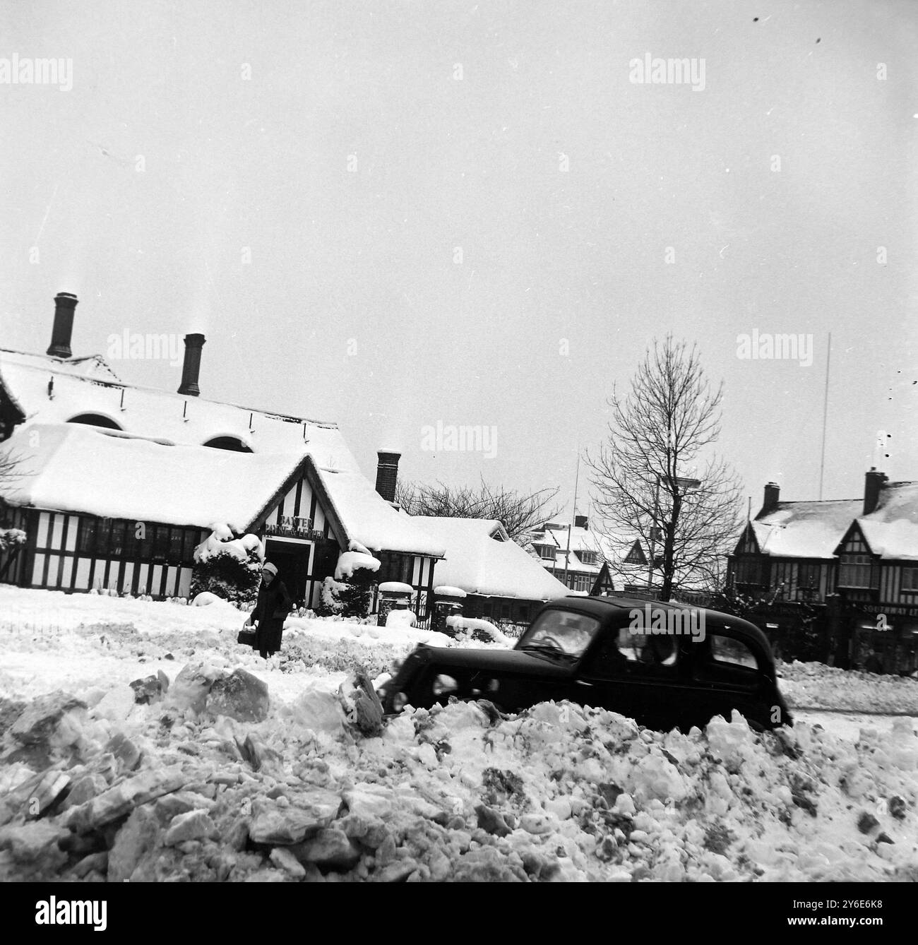 SNOW PETTS WOOD ; 31 DECEMBER 1962 Stock Photo - Alamy