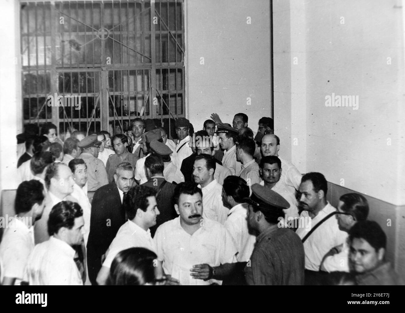 PRISON RIOTS & ATTEMPTED BREAKOUT AT PRISON IN BUENOS AIRES ; 22 ...