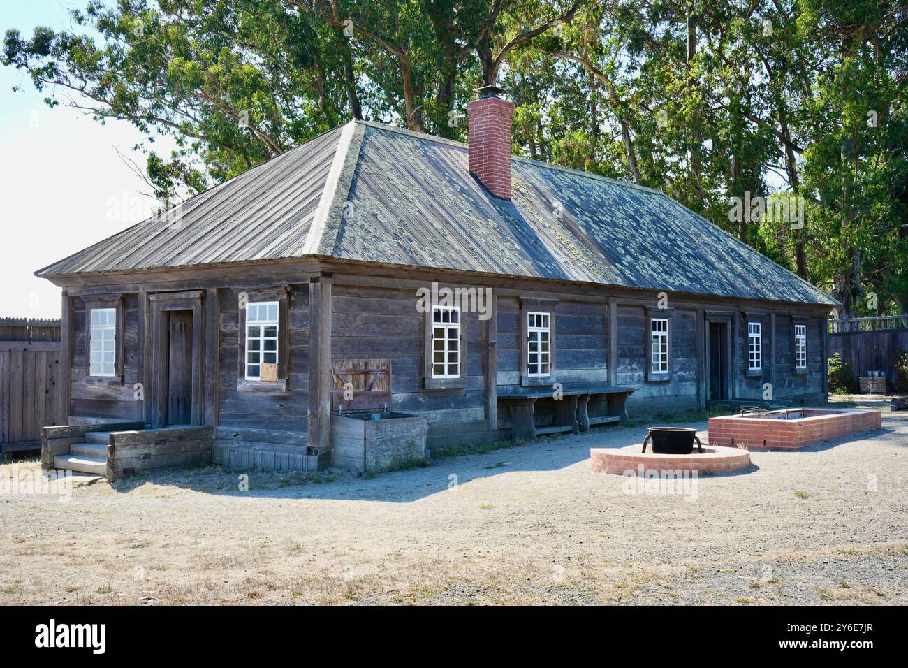 Historical wooden building at Fort Ross Settlement Stock Photo - Alamy