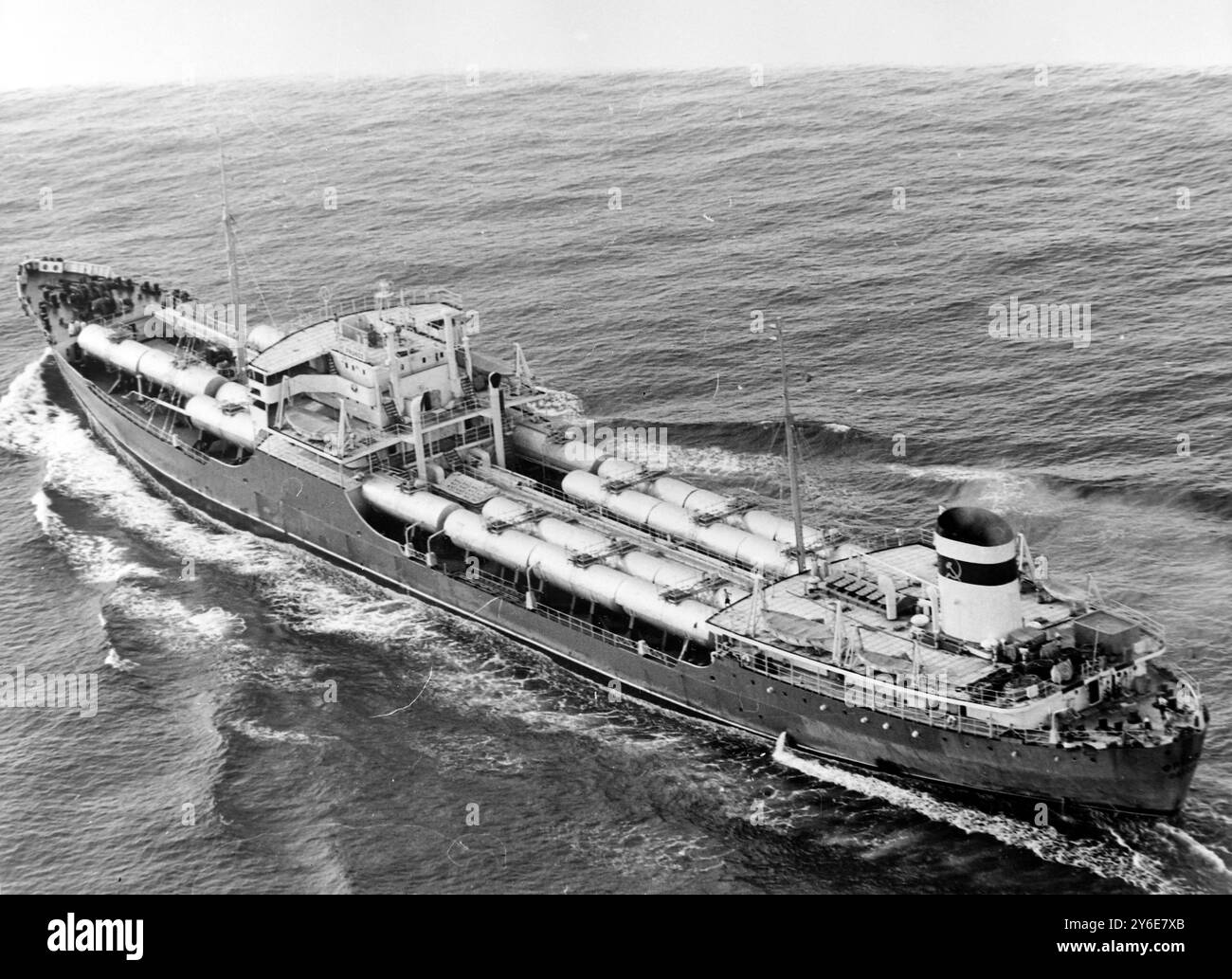 SOVIET SHIP PASSES NEXT TO GUANTANAMO NAVAL BASE IN CUBA / ; 18 ...